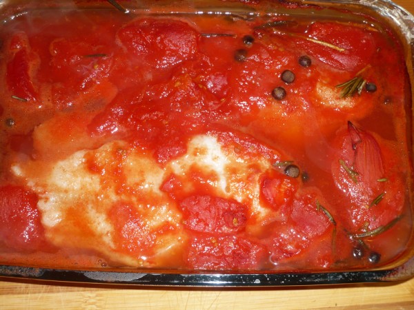 Baked fish with tomatoes, rosemary and allspice | Recipes From My Tiny ...